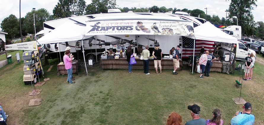 Extreme Raptors Show